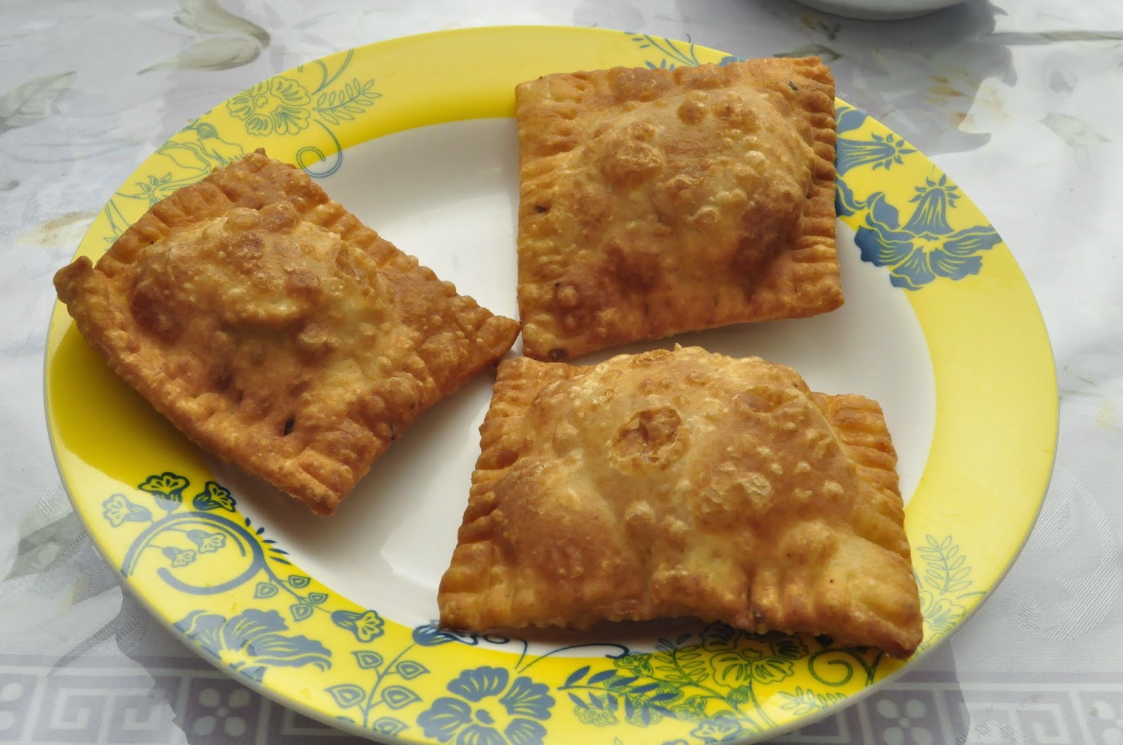 Mince Meat Parcels (Samosas) - The Cook Book
