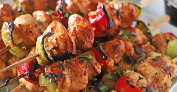Shish Taouk Recipe | Authentic Middle Eastern Grilled Chicken | The ...