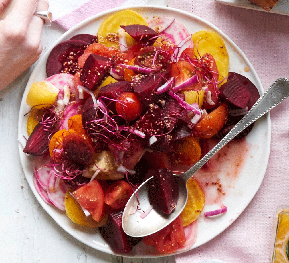 Heirloom Tomato, Beet & Red Onion Salad Recipe - The Cook Book