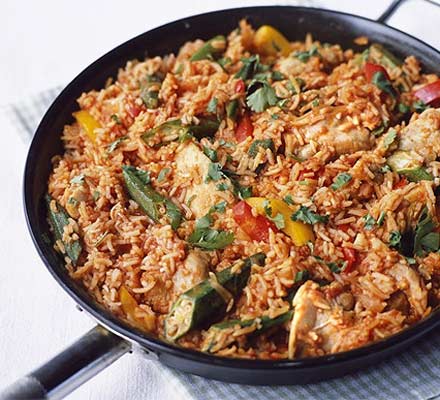Jollof rice with chicken - The Cook Book